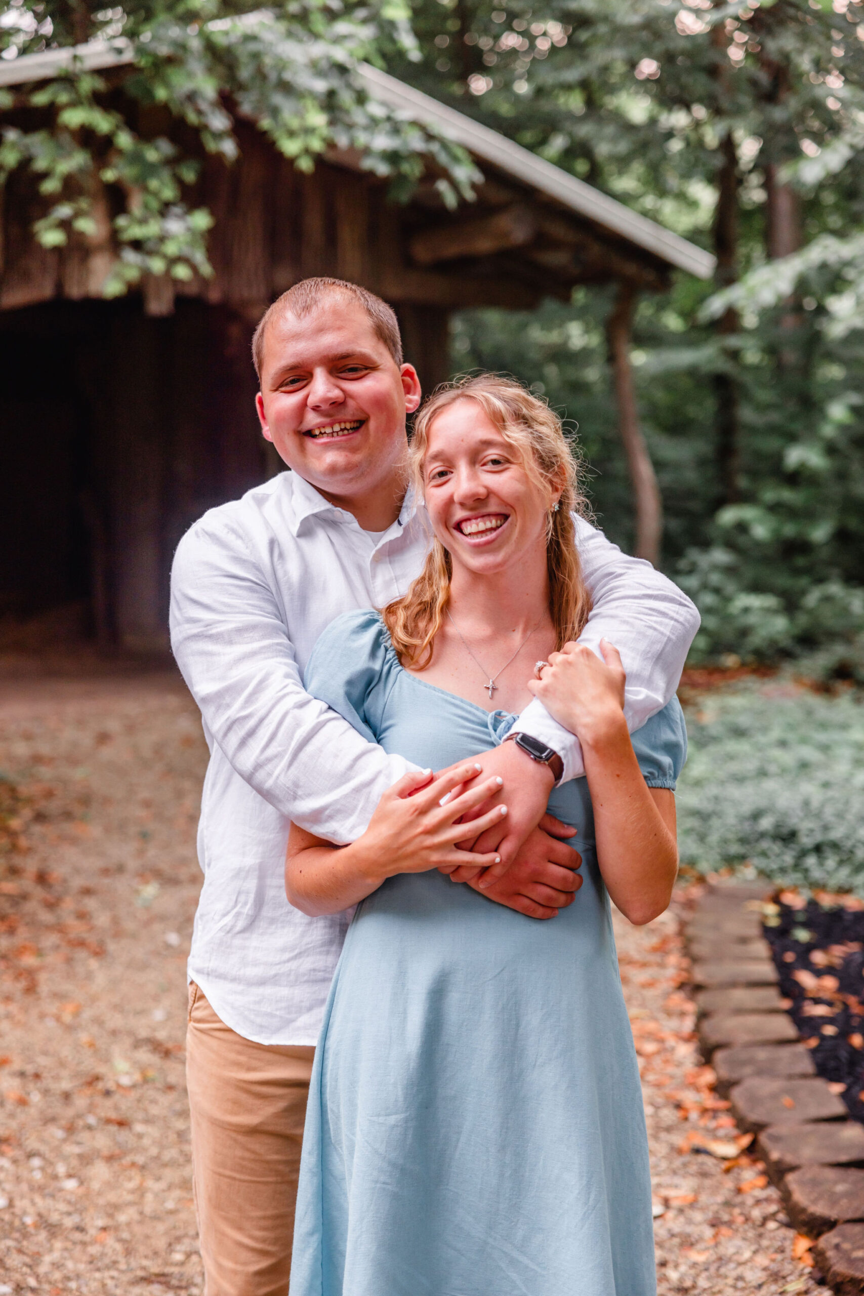Rainy Summer Engagement - Maria Stein - sarahsteinkedesign.com